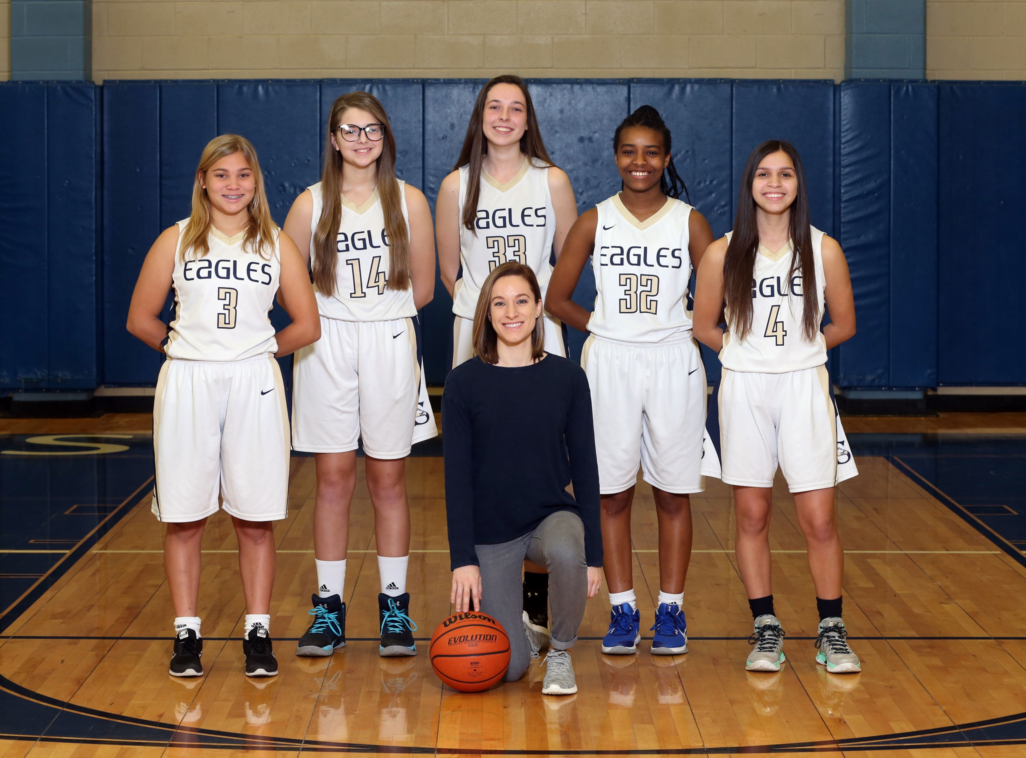 Basketball - Girls - St. Dominic Savio Catholic High School